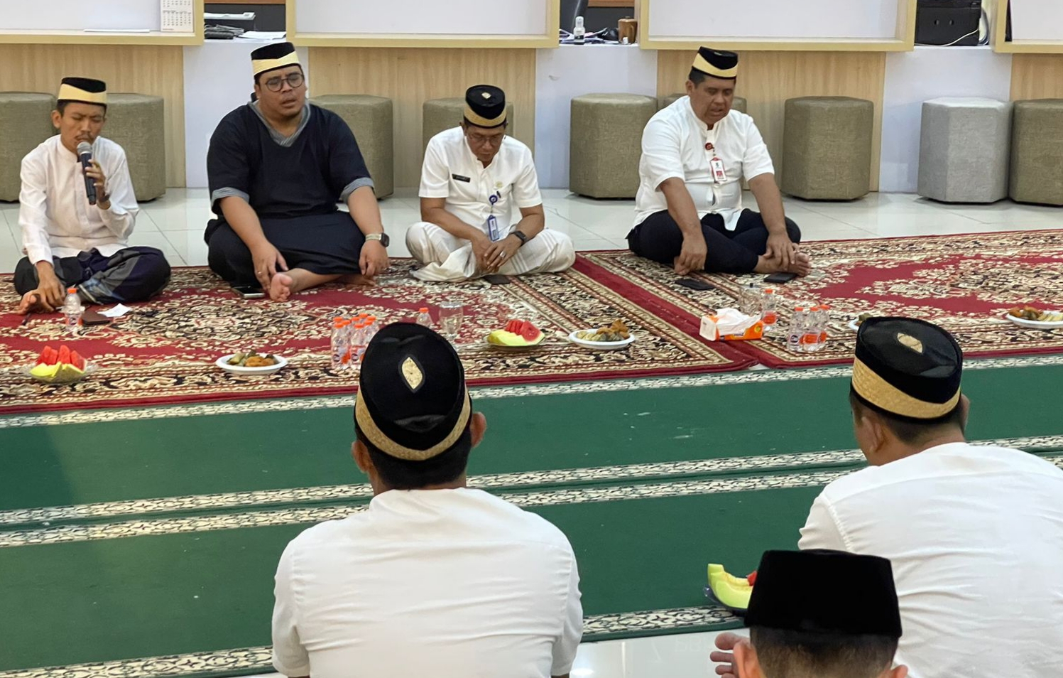 Bapenda Gelar Doa Malam Ke 7 Untuk Mantan Bupati Tangerang Ismet ...